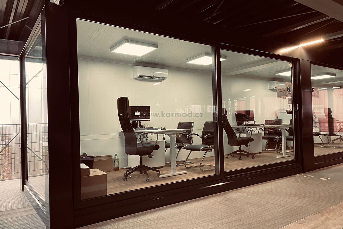 Přenosné Kontejnerové Řešení - Flexibilita a Mobilita